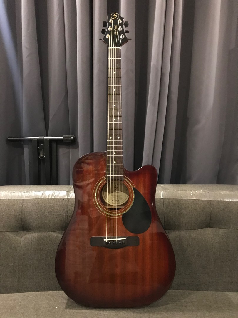 Greg Bennett Acoustic Guitar, Hobbies & Toys, Music & Media, Musical ...