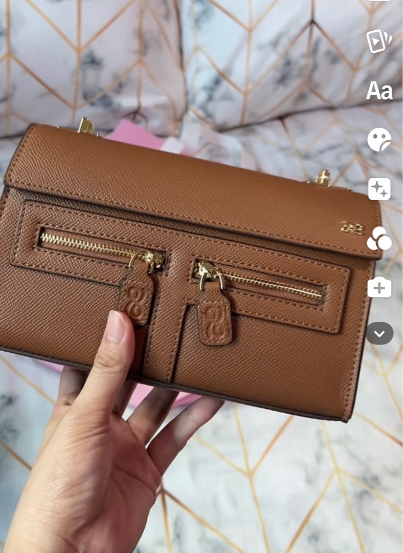 HOLB Harmony in gold color, Women's Fashion, Bags & Wallets, Cross-body ...