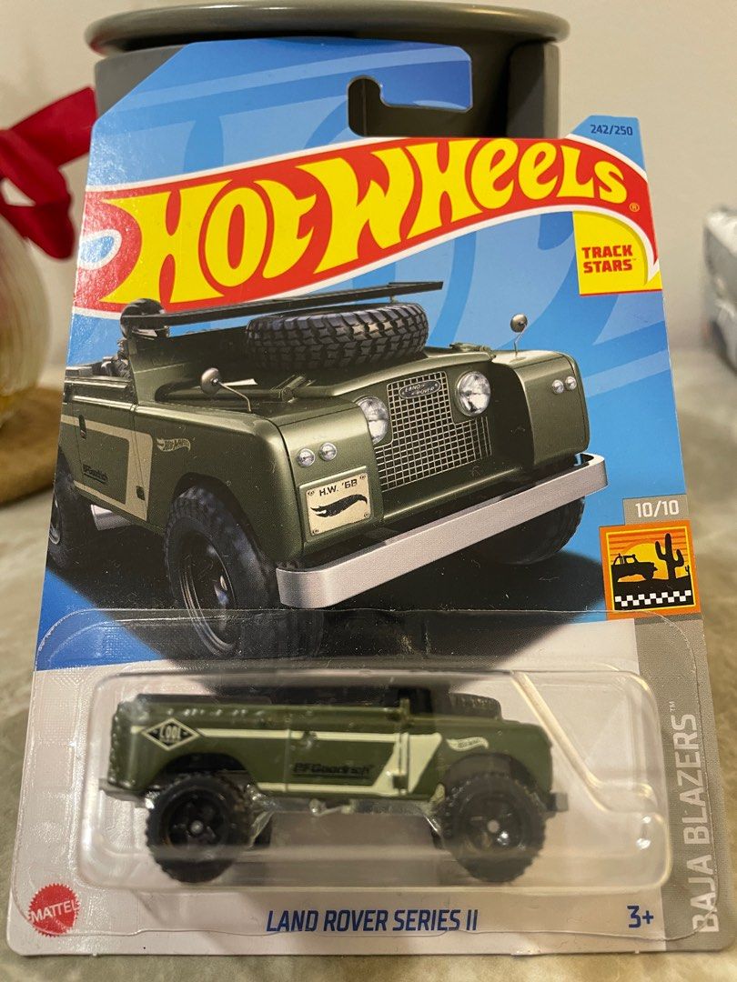 Hot wheels land rover series 2, Hobbies & Toys, Toys & Games on Carousell
