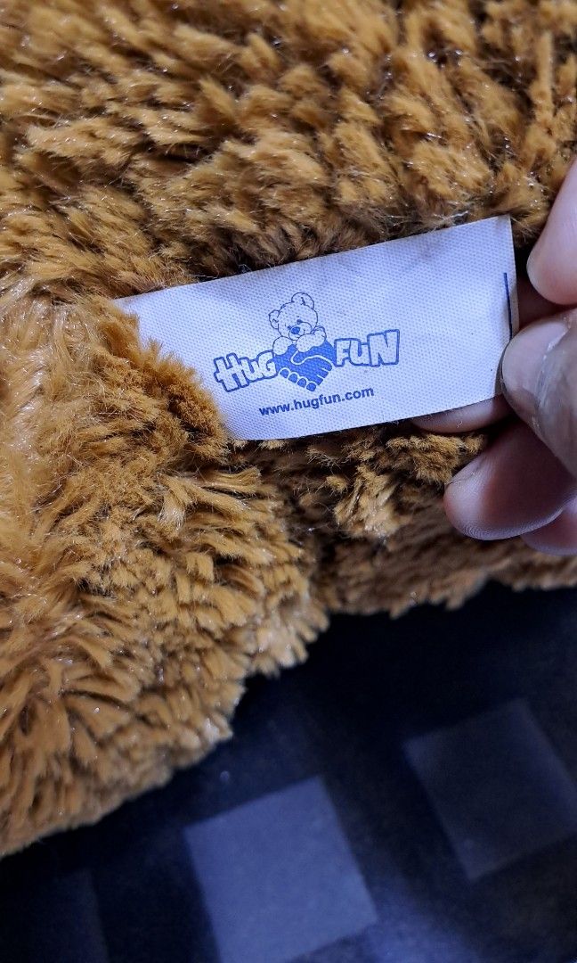 HUGFUN LARGE BEAR 32 INCH, Hobbies & Toys, Toys & Games on Carousell
