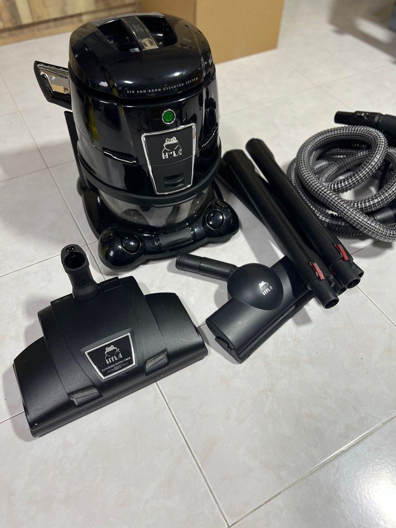 Hyla vacuum cleaner, TV & Home Appliances, Vacuum Cleaner ...