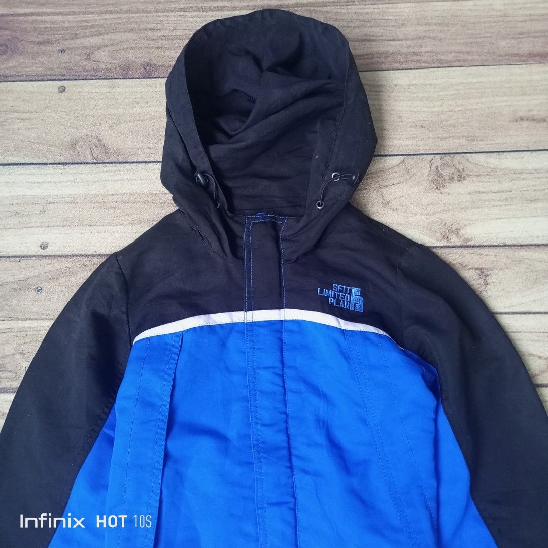 Jaket Outdoor second, Bayi & Anak, Lainnya di Carousell