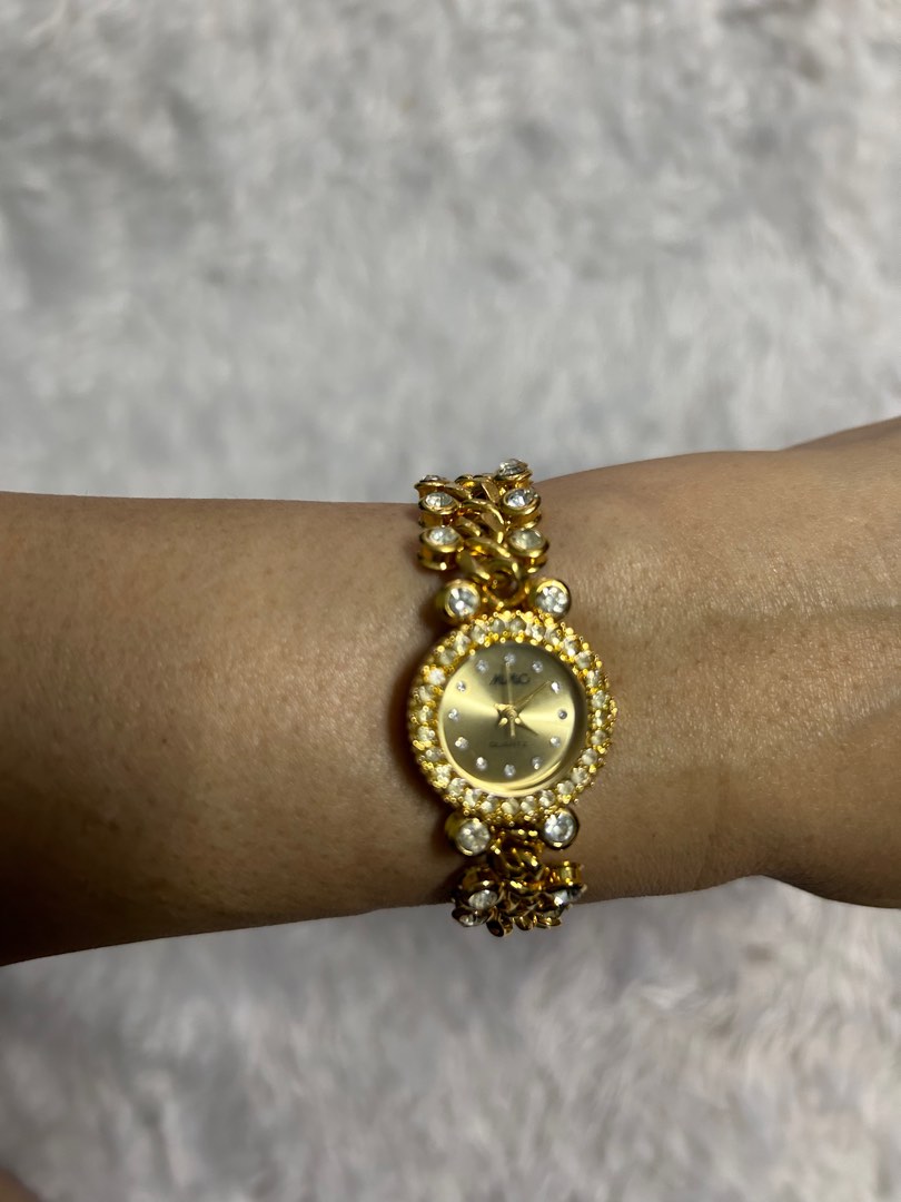 Jam Tangan Pesta Mewah Diamond Gold, Fesyen Wanita, Jam Tangan di Carousell