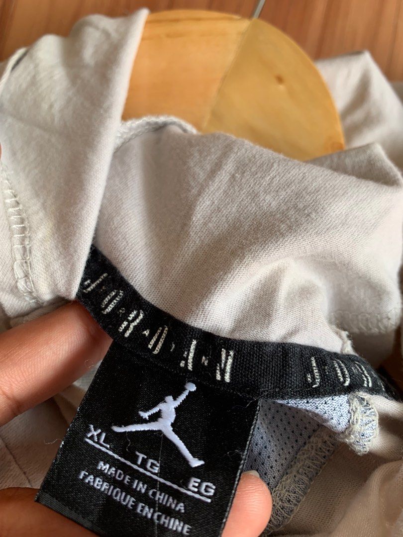 Jordan Sando with Hood, Men's Fashion, Activewear on Carousell