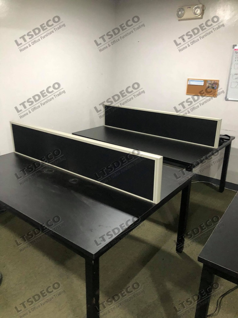 LAMINATED TABLE WITH TOP PANEL PARTITION | OFFICE FURNITURE AND ...