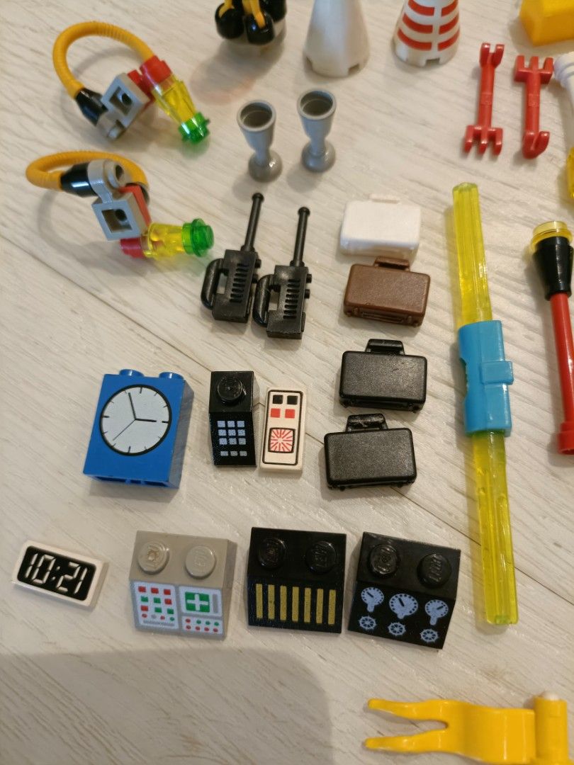 Lego / parts / blocks, Hobbies & Toys, Toys & Games on Carousell