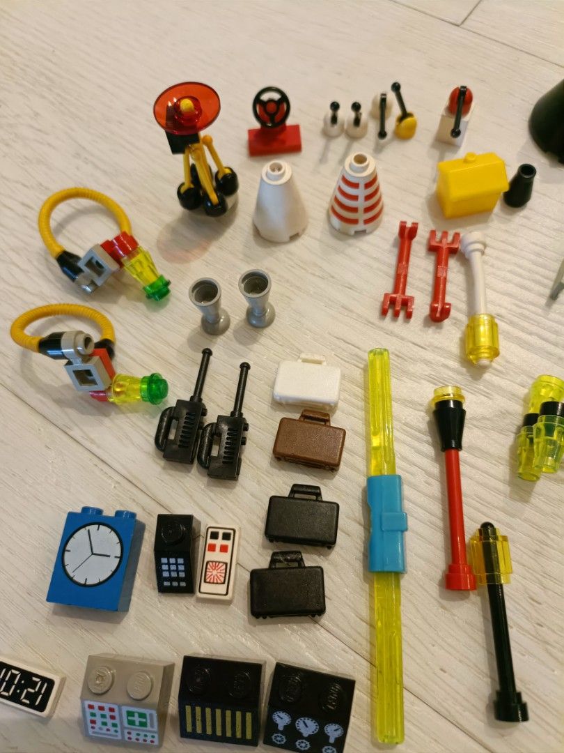Lego / parts / blocks, Hobbies & Toys, Toys & Games on Carousell