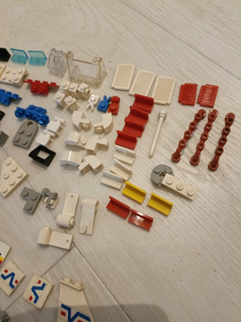 Lego / parts / blocks, Hobbies & Toys, Toys & Games on Carousell