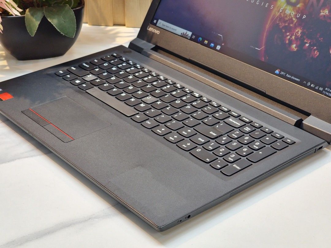 Lenovo V110 80TH 15IKB i5 7th Gen Kabylake 12GB RAM 256GB SSD AMD R7 ...