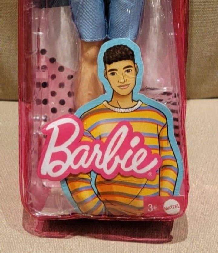 Mattel Barbie boyfriend Ken 2020年(3年前)產品, 興趣及遊戲, 玩具 & 遊戲類 - Carousell