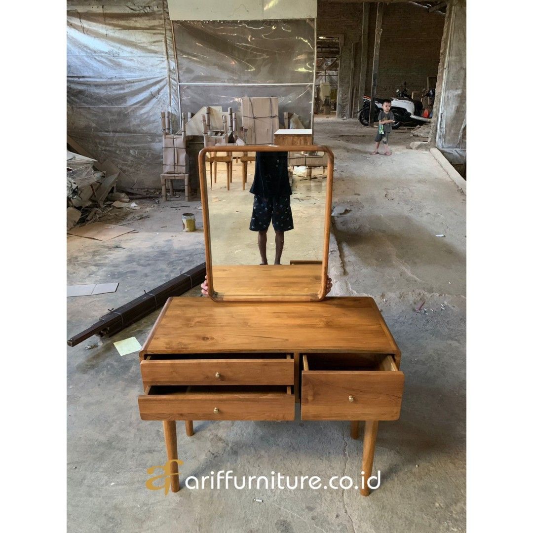 Meja Rias Minimalis Modern Kayu Jati, Perabotan Rumah di Carousell