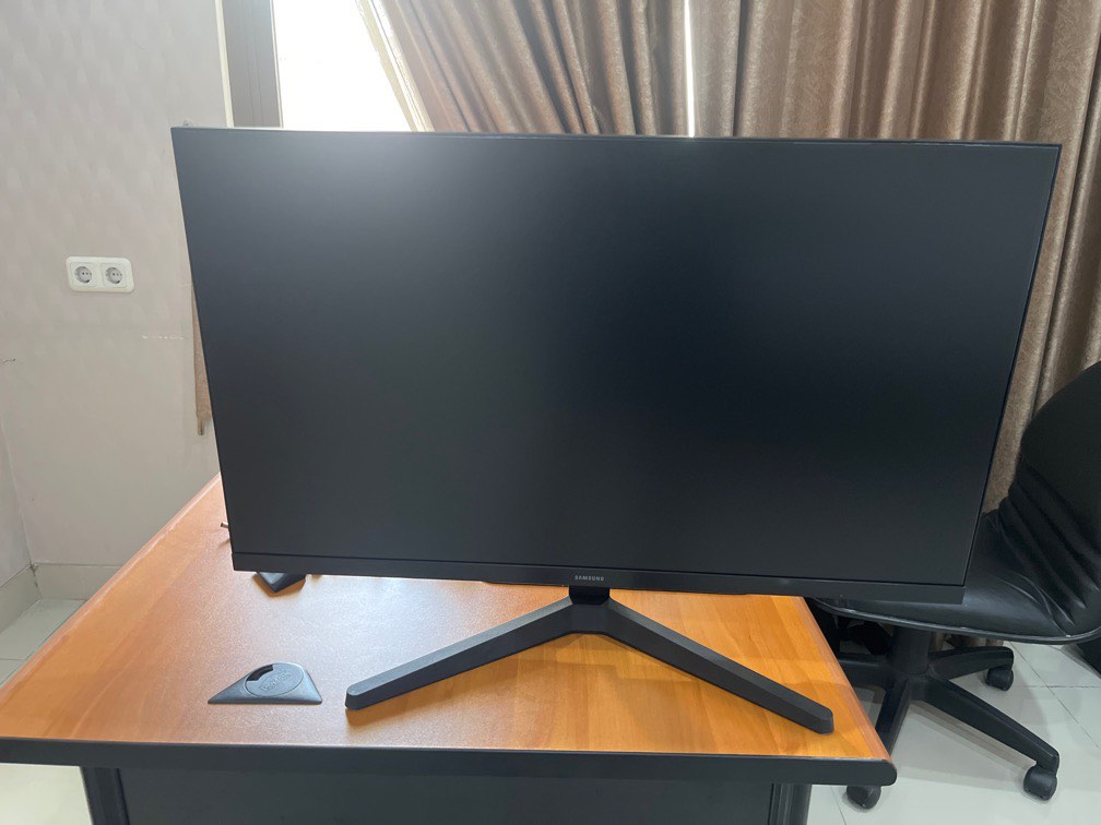 Monitor Samsung 27 inch S27C310, Elektronik, Komputer, Lainnya di Carousell