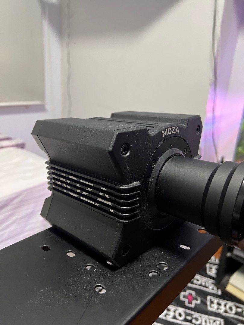 Moza R9V2 Sim Racing Rig, Video Gaming, Gaming Accessories, Controllers ...