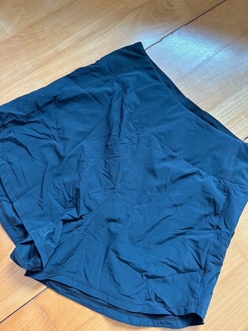 Nike Black Running Shorts 女裝 褲＆半截裙 短褲 Carousell