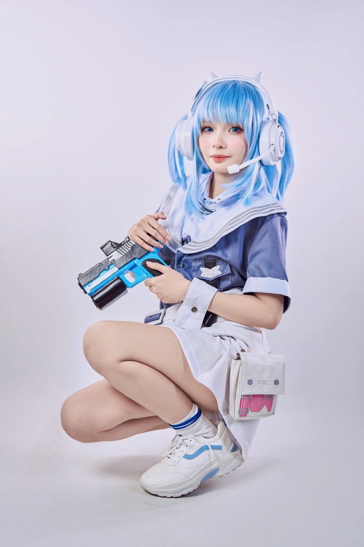 Nikke shifty cosplay costume, Hobbies & Toys, Memorabilia ...