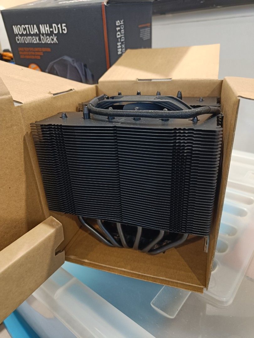 Noctua NH-D15 limited LTT version, Computers & Tech, Parts ...