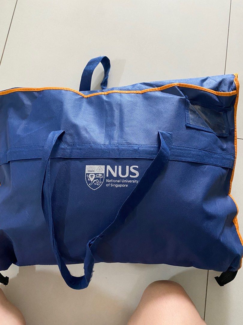 NUS masters of science graduation gown, Men's Fashion, Activewear on ...