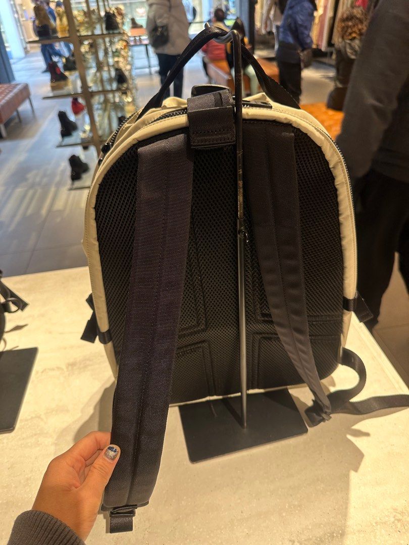 Onitsuka Tiger Backpack Unisex, Men's Fashion, Bags, Backpacks on Carousell