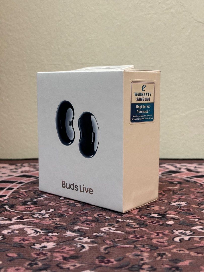 Original Samsung Earbud, Audio, Earphones on Carousell
