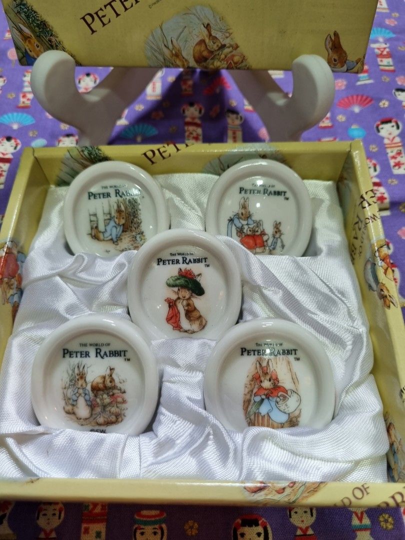 Vintage Peter Rabbit Spoon rests 5 piece set Pottery Asahi, Furniture ...