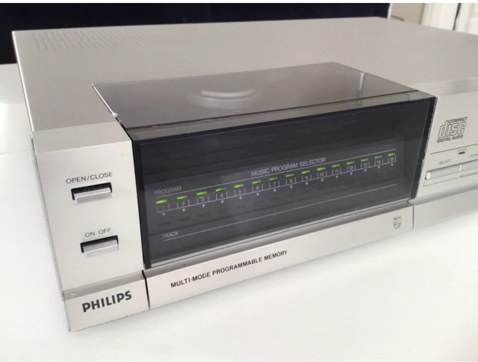 PHILIPS CD-303, Audio, Other Audio Equipment on Carousell