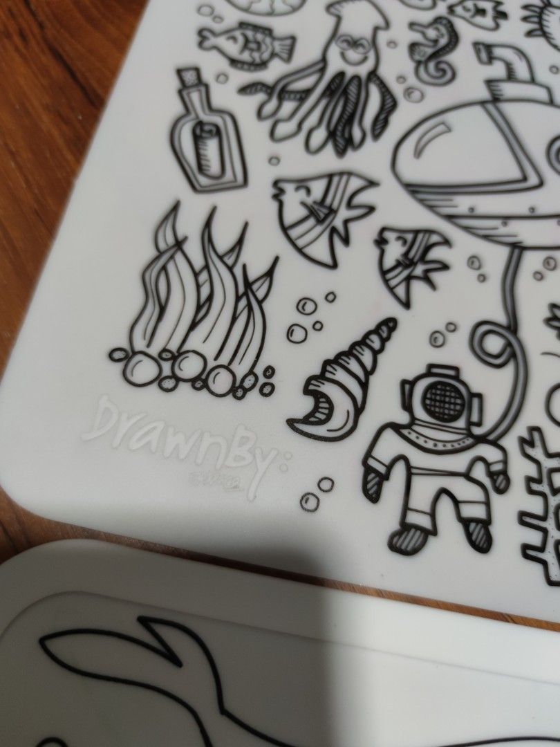 Reusable silicon drawing mats, Hobbies & Toys, Stationery & Craft, Art ...