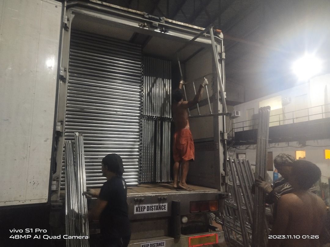 Scaffolding h frame set, Commercial & Industrial, Construction ...