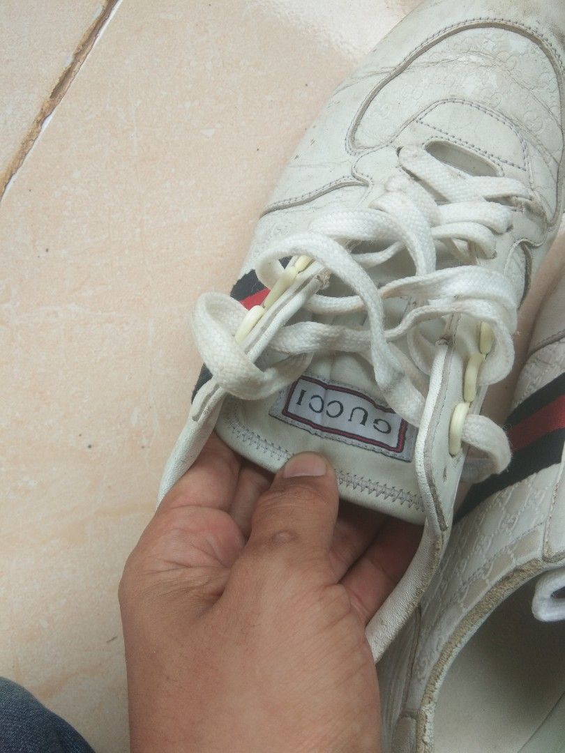 Sepatu gucci ori italy, Fesyen Pria, Sepatu , Sneakers di Carousell