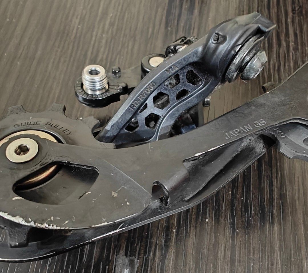 Shimano 105 RD-R7000 REAR DERAILLEUR 波腳/後變速器, 運動產品, 單車及配件, 單車 - Carousell