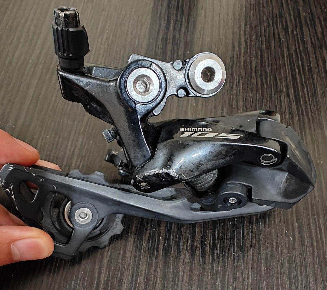 Shimano 105 RD-R7000 REAR DERAILLEUR 波腳/後變速器, 運動產品, 單車及配件, 單車 - Carousell
