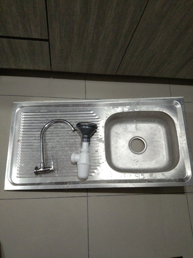 Sinki, Furniture & Home Living, Bathroom & Kitchen Fixtures on Carousell