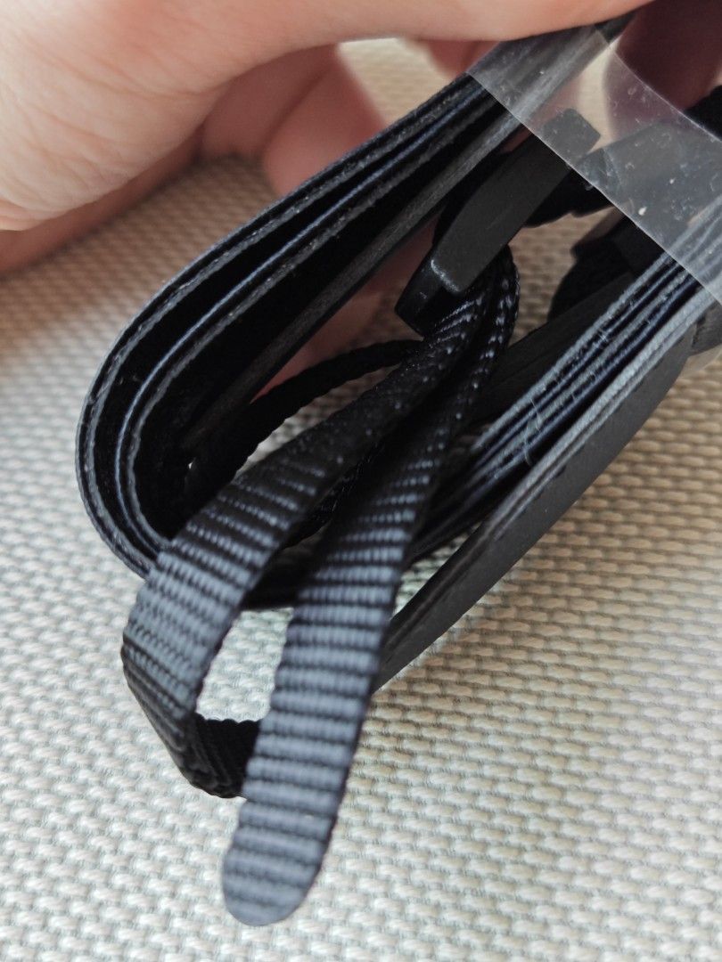 Sony A7 official strap unused, Photography, Photography Accessories ...