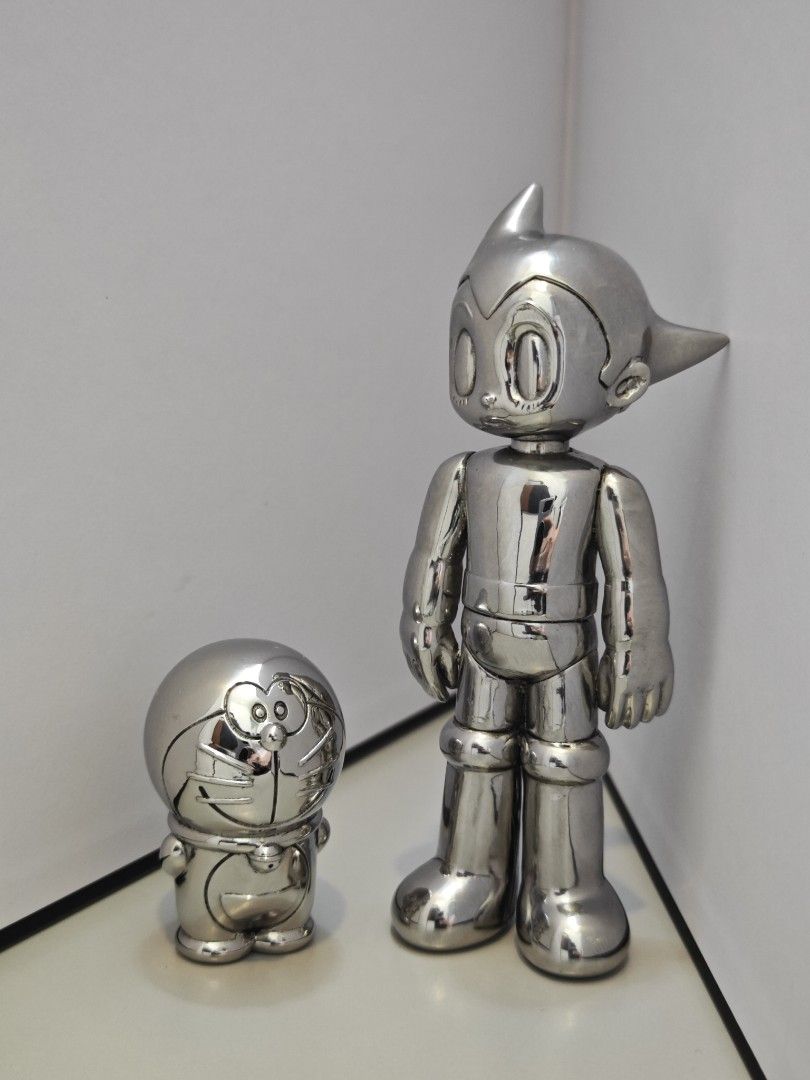 Stainless steel Doremon, Hobbies & Toys, Toys & Games on Carousell