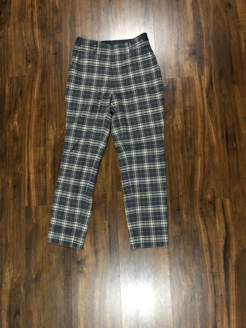 Uniqlo Checkered Slacks, Women's Fashion, Bottoms, Other Bottoms on ...