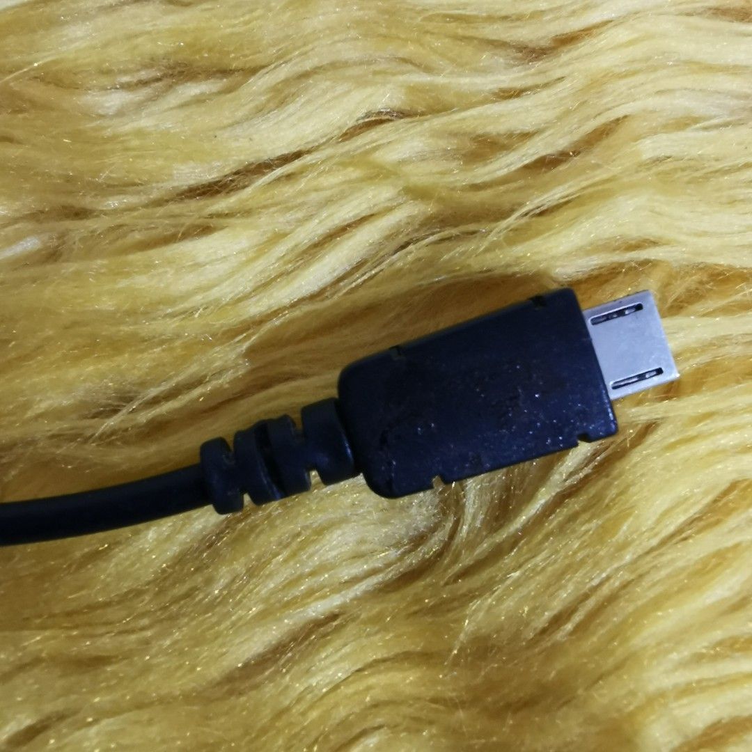 Universal emergency phone/gadget charger, Mobile Phones & Gadgets ...