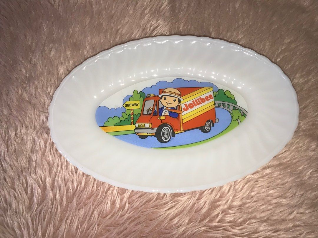 Vintage Jollibee Oval Plates, Hobbies & Toys, Memorabilia ...