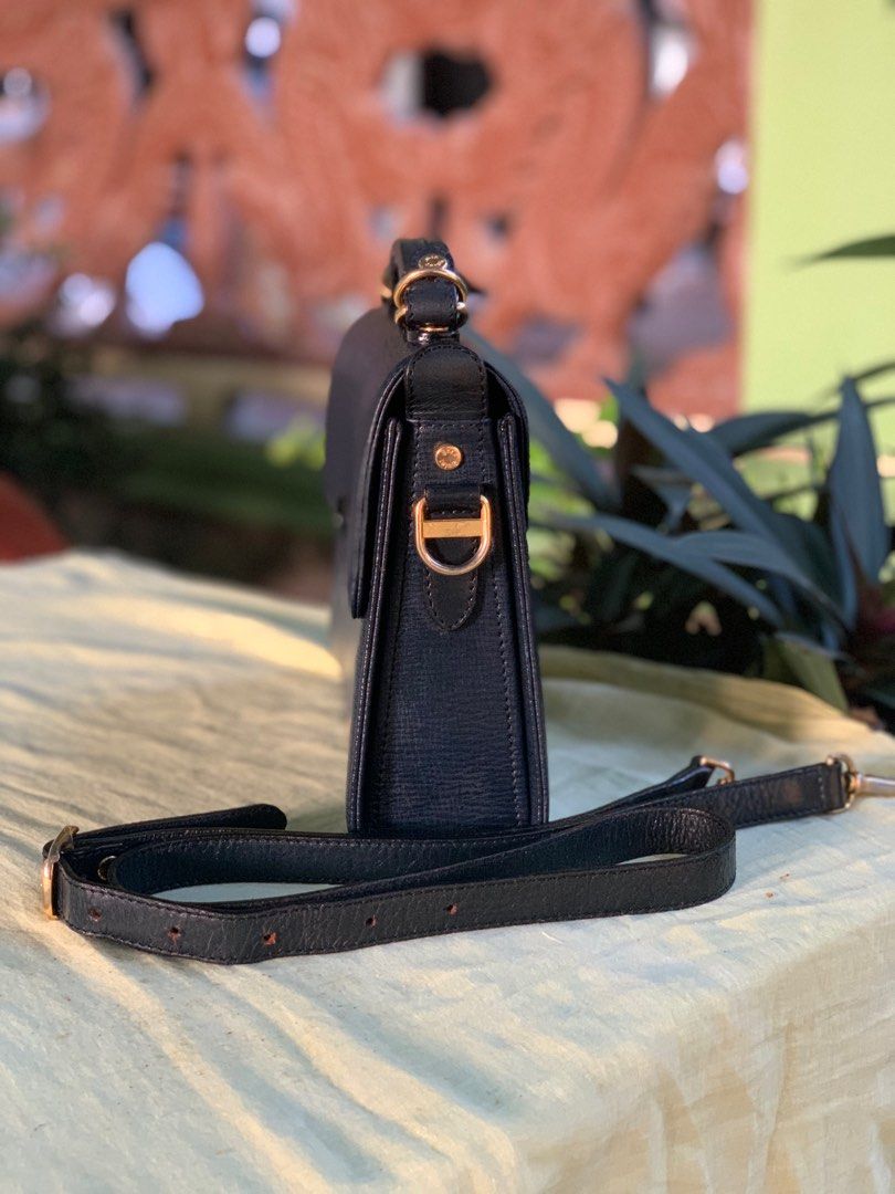 Vintage Saint Jack, Women's Fashion, Bags & Wallets, Cross-body Bags on ...