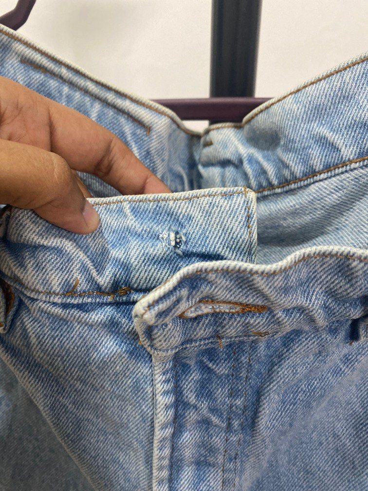 Vintage semi carrot cut, Women's Fashion, Bottoms, Jeans & Leggings on ...