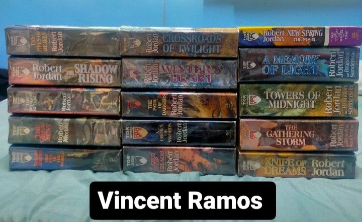 Wheel of Time Set by Robert Jordan, Hobbies & Toys, Books & Magazines ...