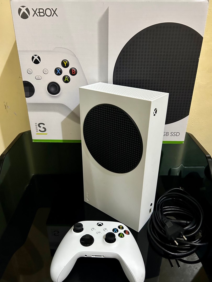 Xbox Series S 512 SDD with Games, Video Gaming, Video Game Consoles ...