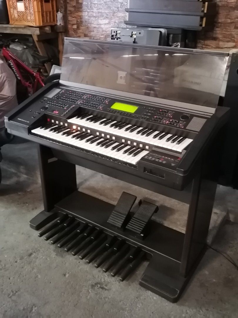 Yamaha Electone EL90 Organ, Hobbies & Toys, Music & Media, Musical ...
