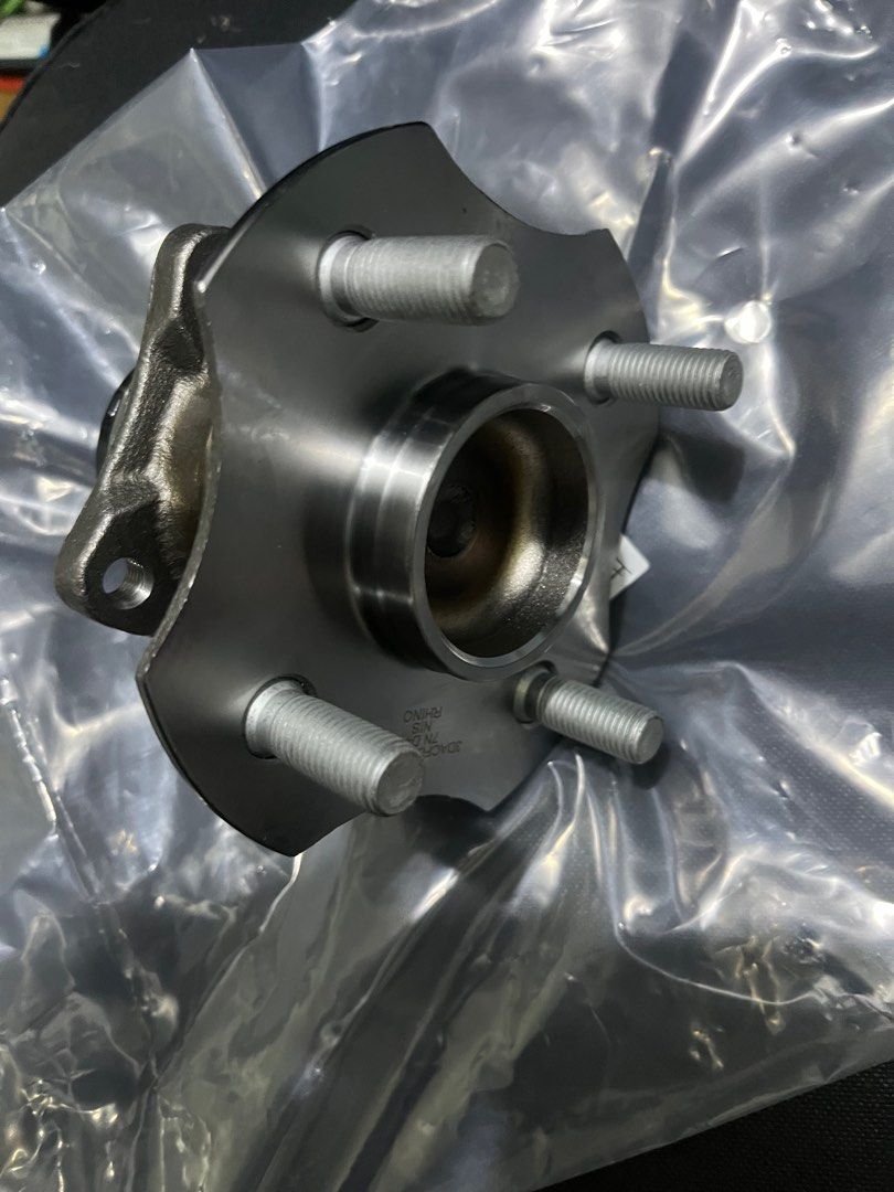 00-07年 altis abs 后輪軸成總成 哈姆 Wheel hub, 汽機車零配件在旋轉拍賣