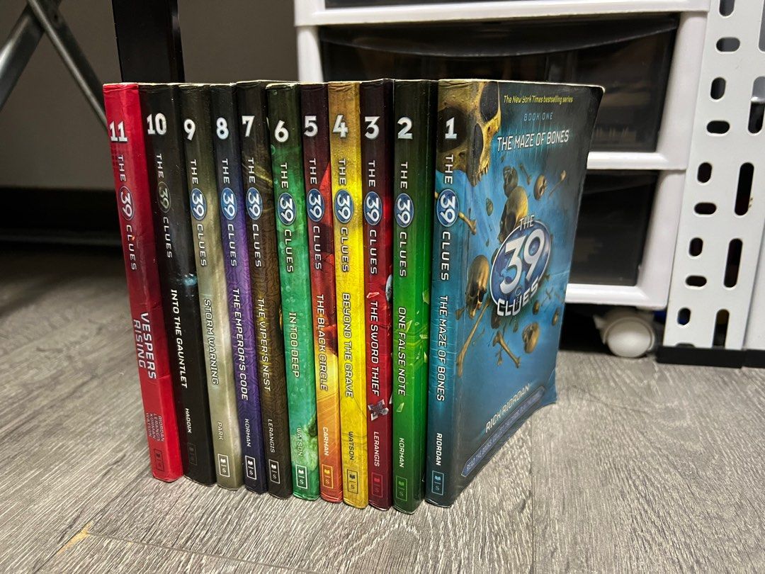 39 Clues complete set 1-11, Hobbies & Toys, Books & Magazines, Children ...