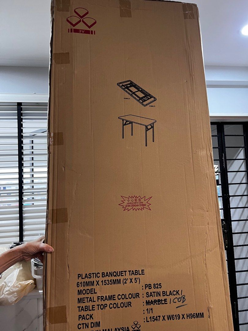 3V plastic foldable banquet table, Furniture & Home Living, Furniture ...