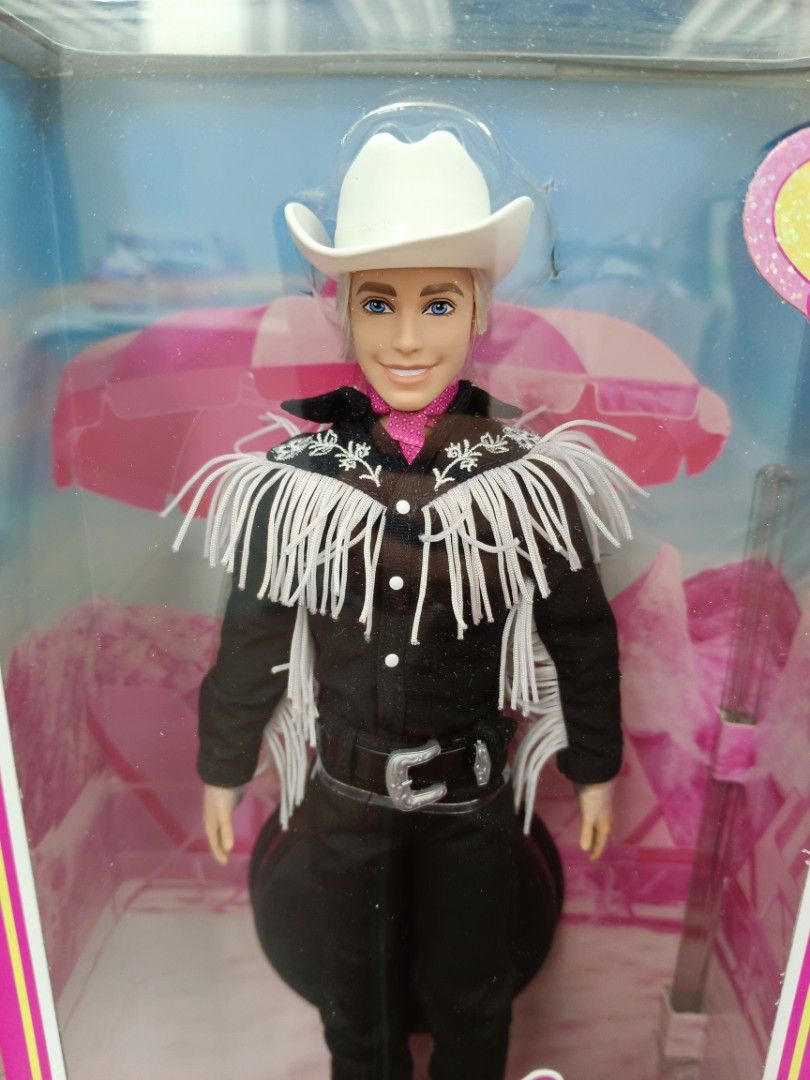 [僅限兩隻] Barbie The Movie - Ken in Cowboy Outfit, 興趣及遊戲, 玩具 & 遊戲類 - Carousell