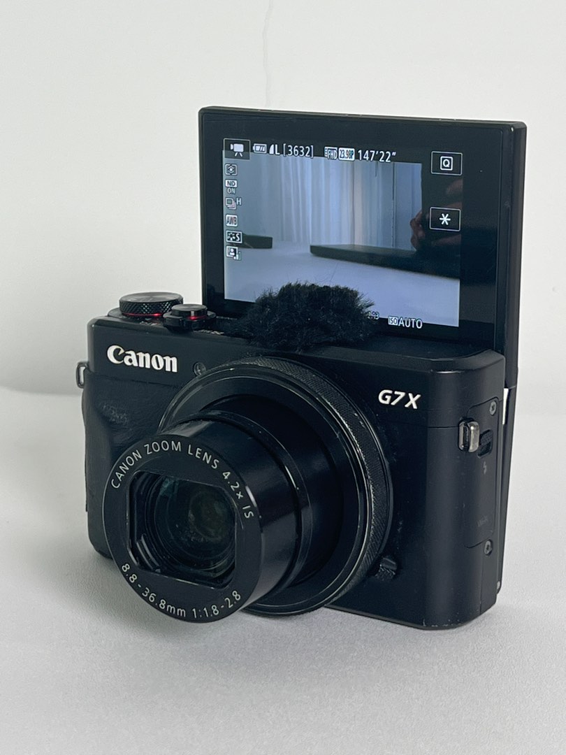 Canon G7X Mark ii, Photography, Cameras on Carousell