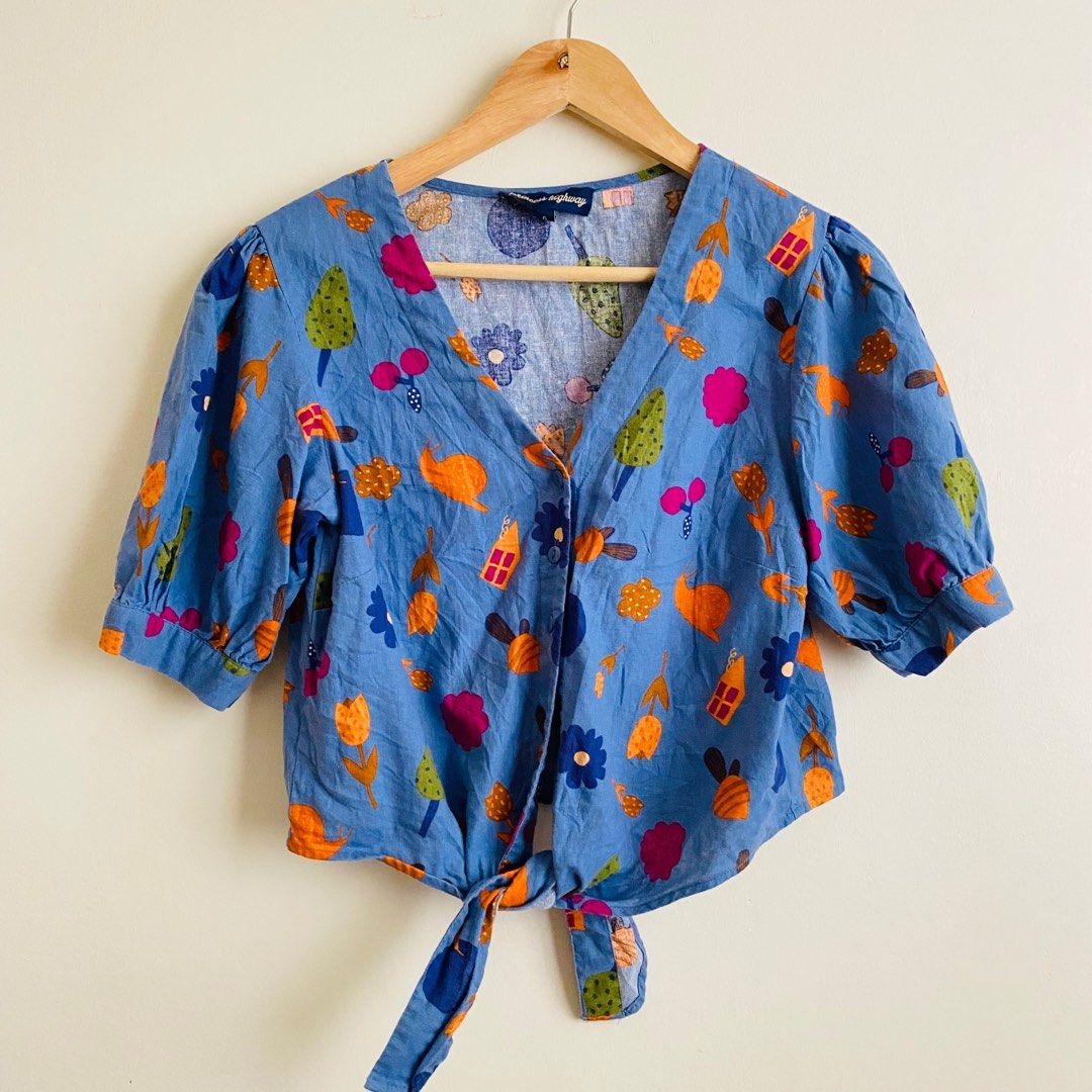 Chambray Dainty Top, Women's Fashion, Tops, Blouses on Carousell