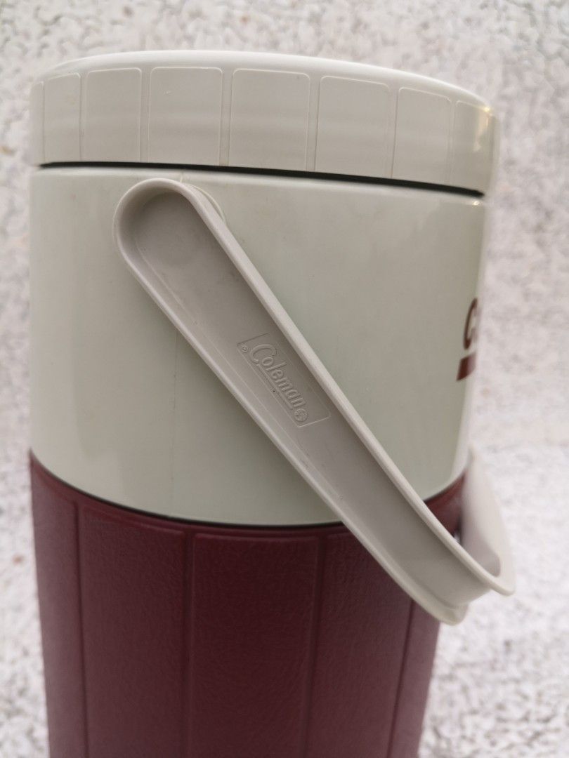 Coleman Polylite Water Jug Cooler, Furniture & Home Living, Kitchenware ...