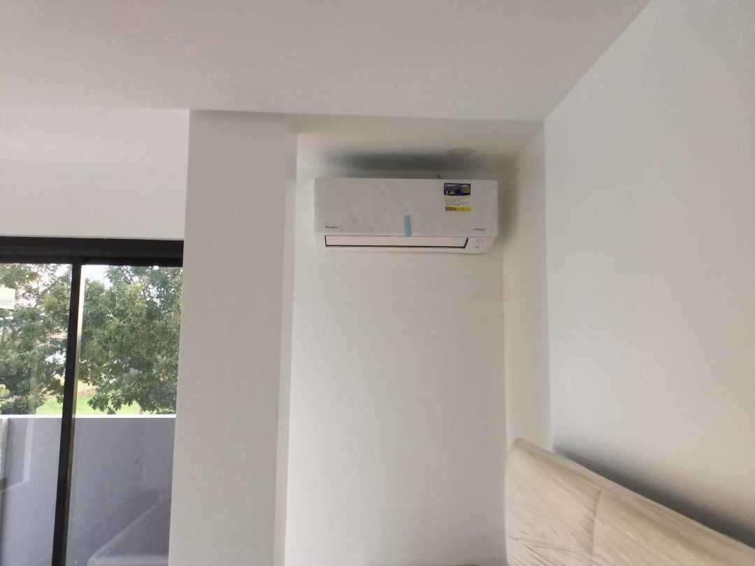 DAIKIN SPLIT TYPE AIRCON D-SMART INVERTER 1.0 HP 1.5 HP 2.0 HP 2.5 HP 3 ...