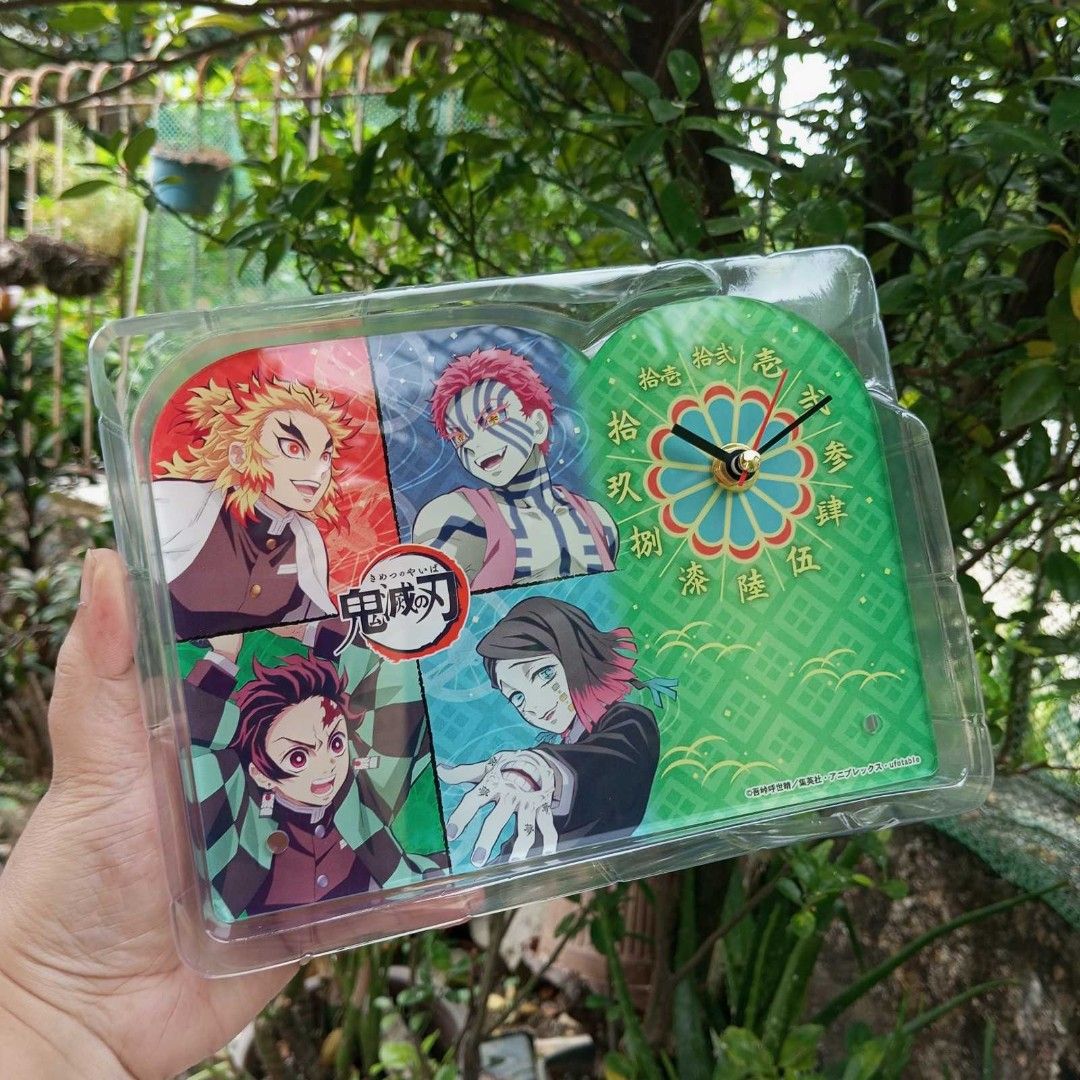 DEMON SLAYER Kimetsu no Yaiba Die Cut Acrylic Table Clock, Furniture ...